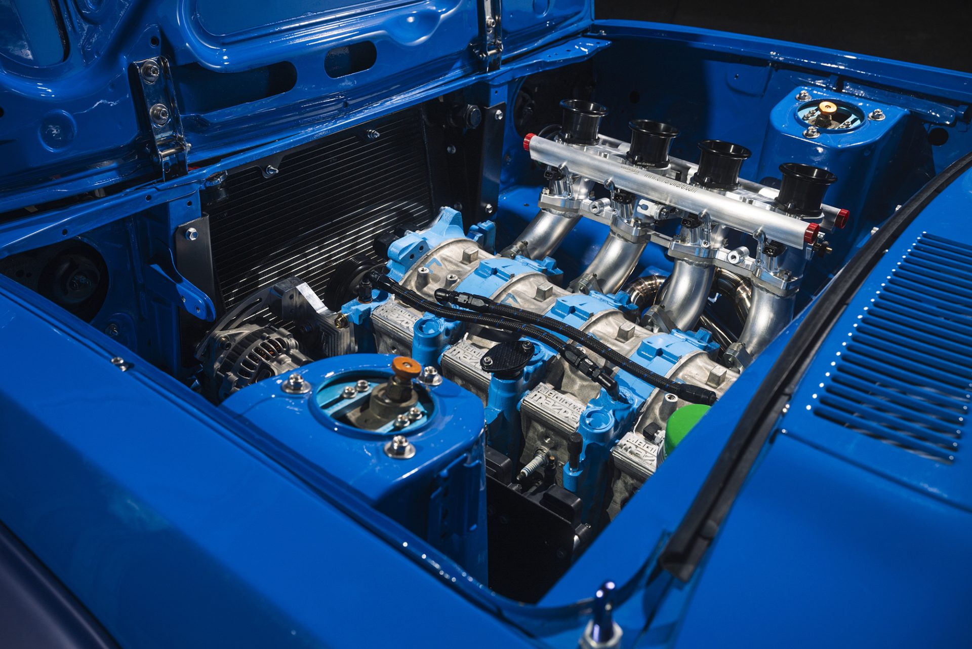 Mad Mike Whiddett keeps his 'Fursty' Mazda cool with PWR | PWR Corporate